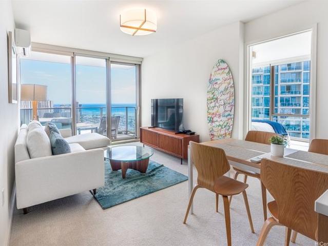 1388 Kapiolani Blvd Apt 3501, Honolulu, HI 96814