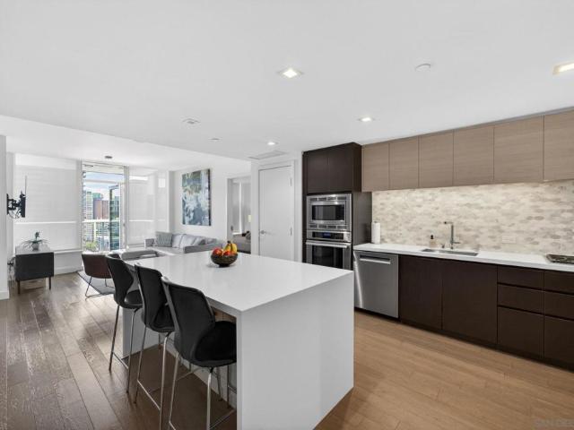 1388 Kettner 2305