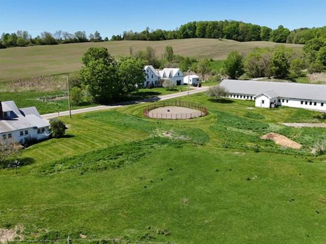 1388 Taylor Farm Rd, Marshfield, VT 05668