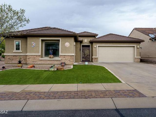 13893 E Poelstra St, Vail, AZ 85641