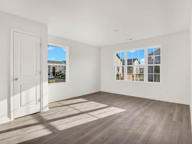 1389 Oakfield Lane