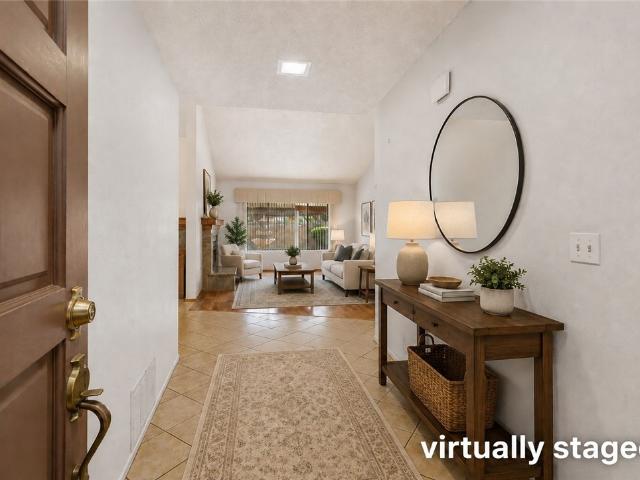 1389 Pepper Tree