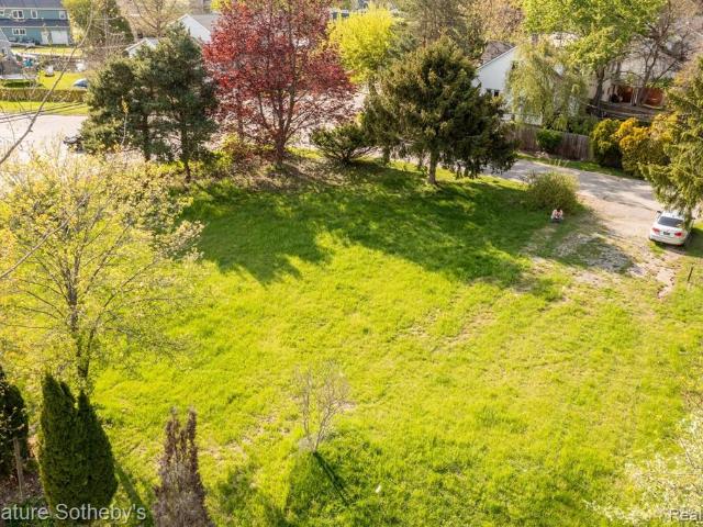 1389 s cass lake road