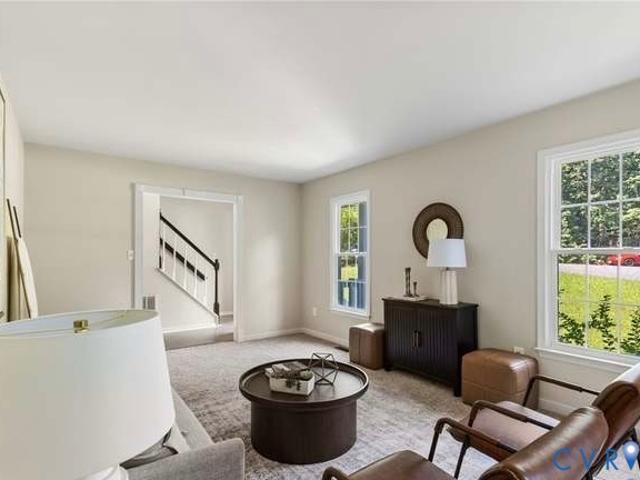 13803 Deer Run Circle