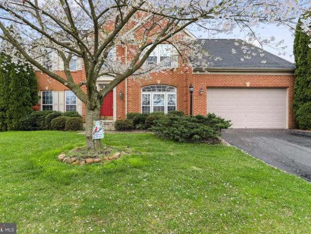 13803 Exeter Ct, Hagerstown, MD 21742