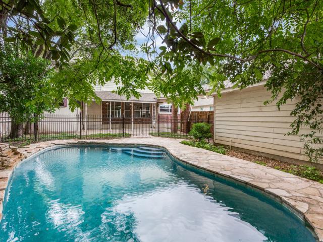 13803 Shavano Glenn, San Antonio, TX 78230 | MLS #1955 | Compass