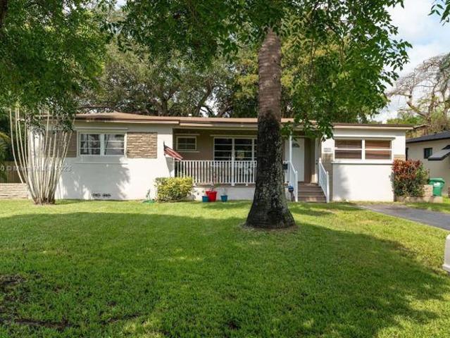 13800 1st Ave NE, Miami, FL 33161