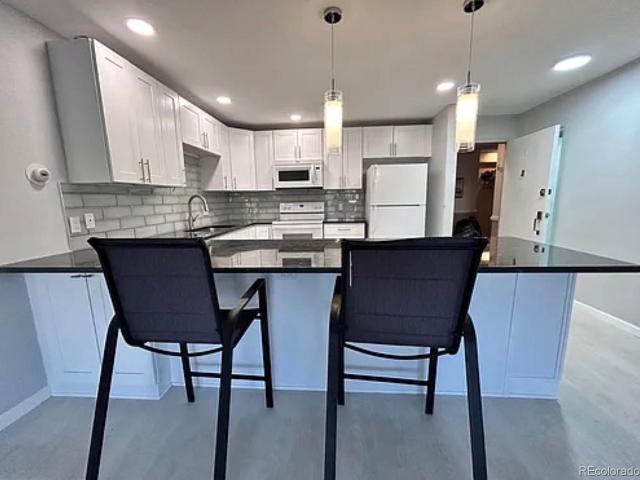 13800 E Marina Drive