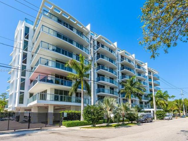 13800 Highland Dr #509, North Miami Beach, FL 33181