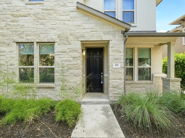 13800 Lyndhurst St # 271