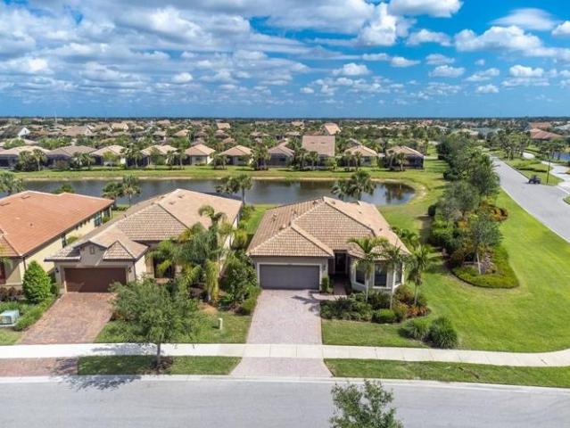 13800 Miranese St, Venice, FL 34293