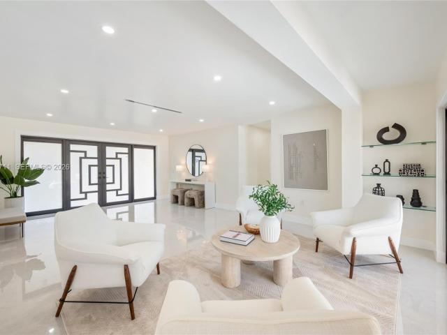 13800 SW 79th Ct, Palmetto Bay, FL 33158 | Compass