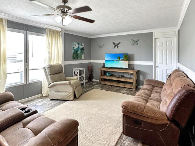 13801 Foxrun Drive