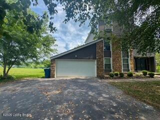 13801 Lakewoods Ct