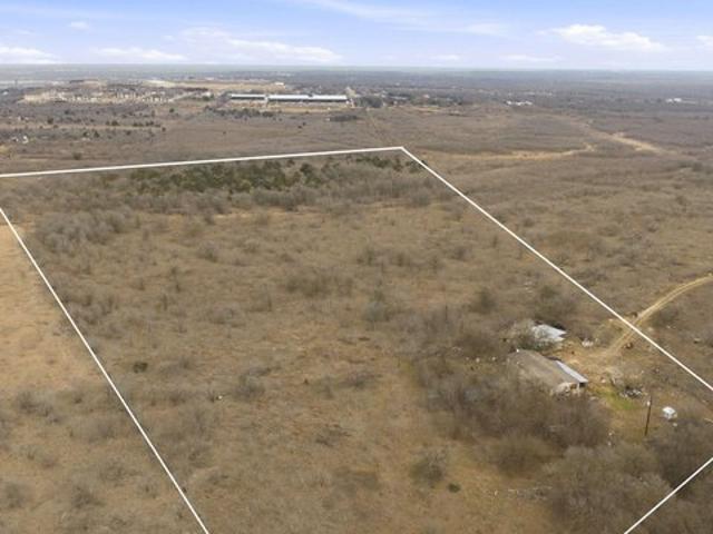 13802 Hokanson Rd, Del Valle, TX 78617