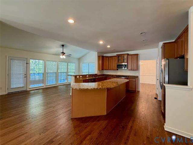 13806 Tobacco Bay Court