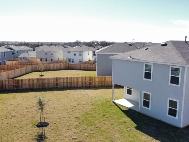 13806 Valley Patch