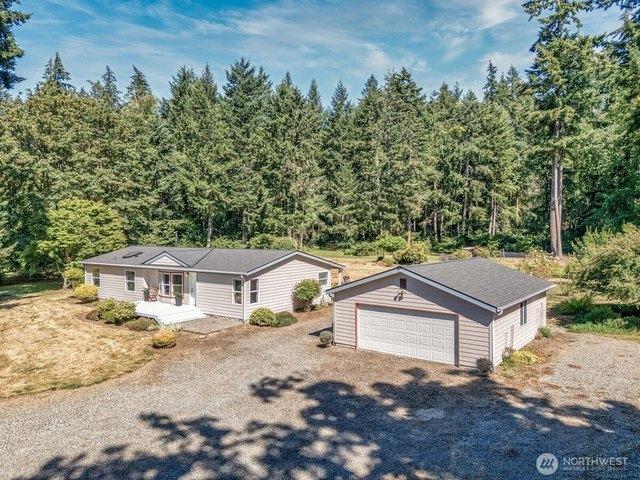 13808 SW 216th St, Vashon, WA 98070
