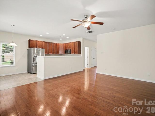 13809 Singleleaf Lane