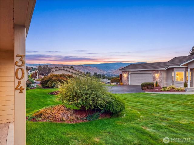 1380 Eastmont Avenue # 304