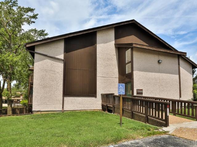 1380 Heritage Landing, Unit 206, St. Charles, MO 63303 | MLS #25046