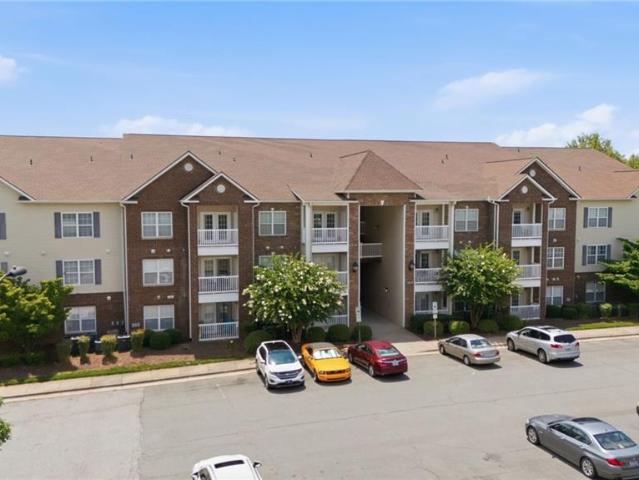 1380 Heritage Pointe Drive #204
