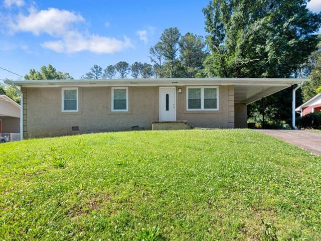 1380 Plaza Ave SW, Atlanta, GA 30310