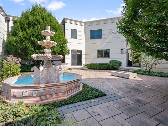 1380 Rosemary Ln, Northbrook, IL 60062 | Compass