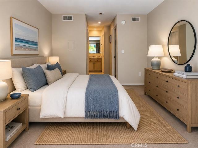 1380 W Capitol 208
