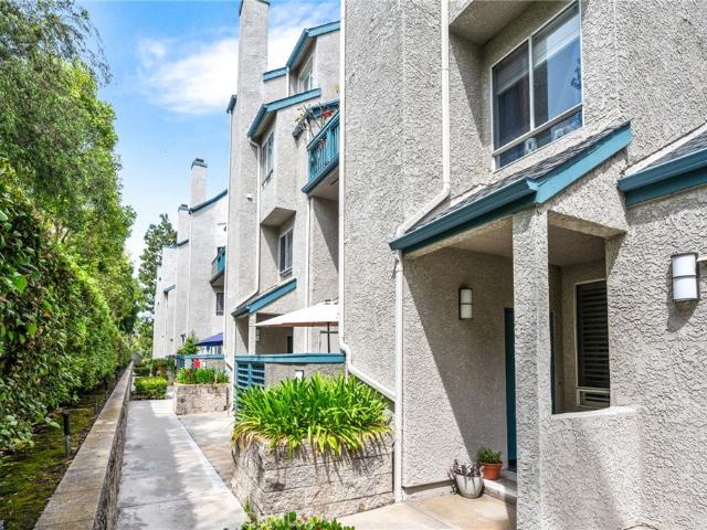 1380 W Capitol Drive