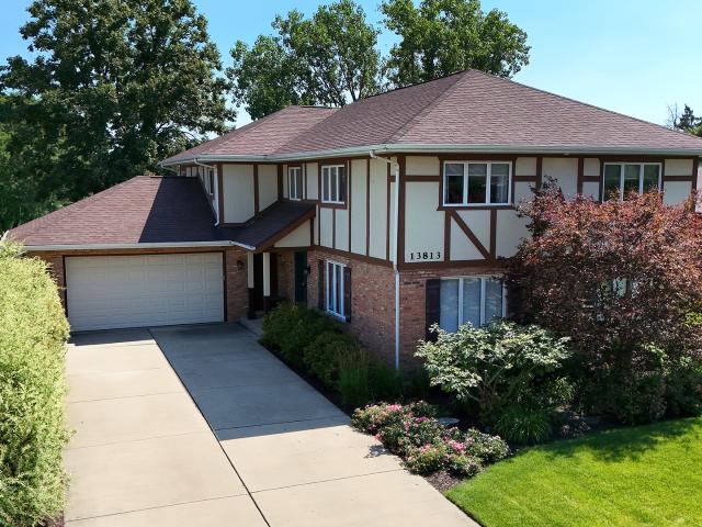 13813 W Dublin Drive