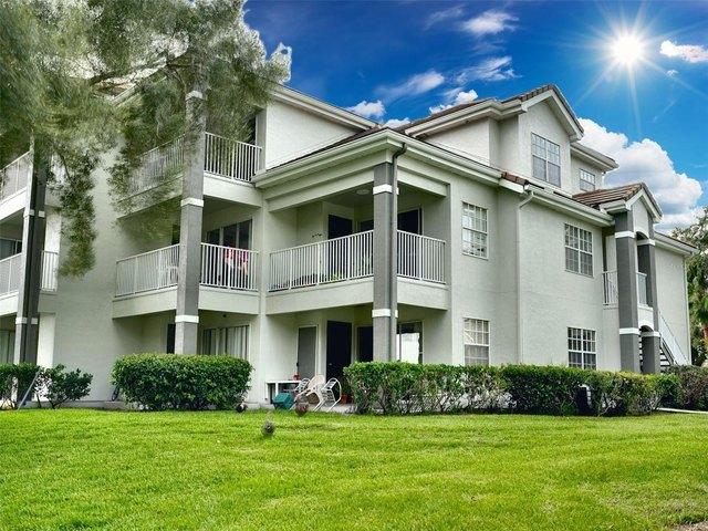 13815 Fairway Island Dr Apt 1335, Orlando, FL 32837