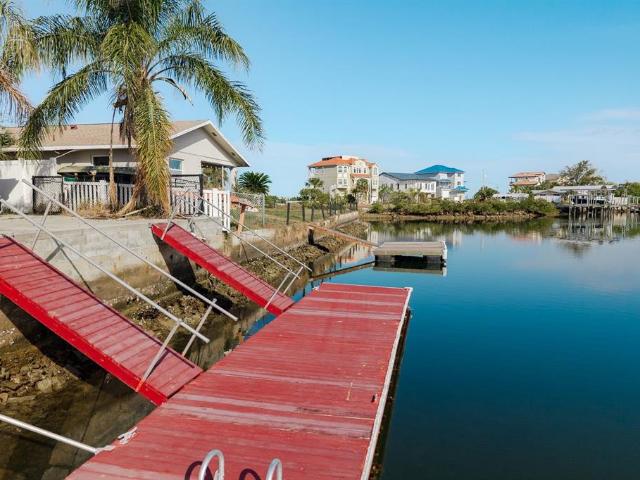 13816 Celida Ave, Hudson, FL 34667 | MLS #TB8467