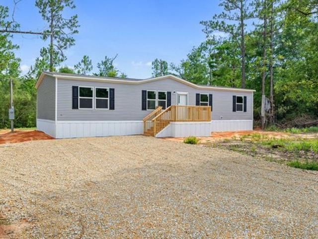 13816 Mallard Ave, Fountain, FL 32438