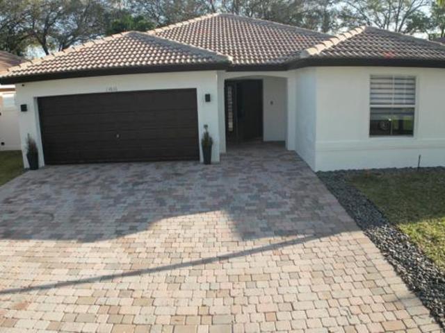 13816 SW 32nd St, Miramar, FL 33027
