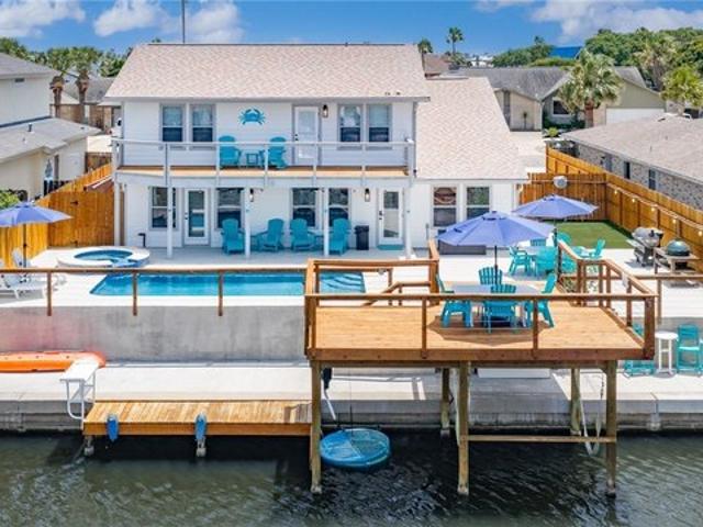 13818 Mizzen St, Corpus Christi, TX 78418