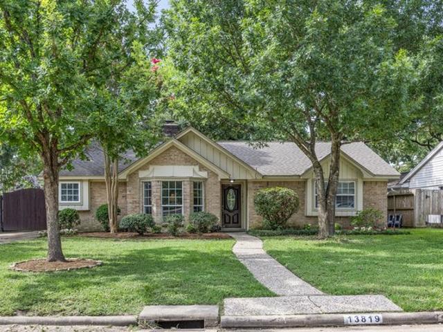 13819 Britoak Ln, Houston, TX 77079