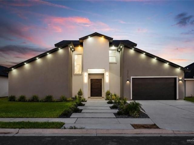 13819 N 34th Ln, McAllen, TX 78504