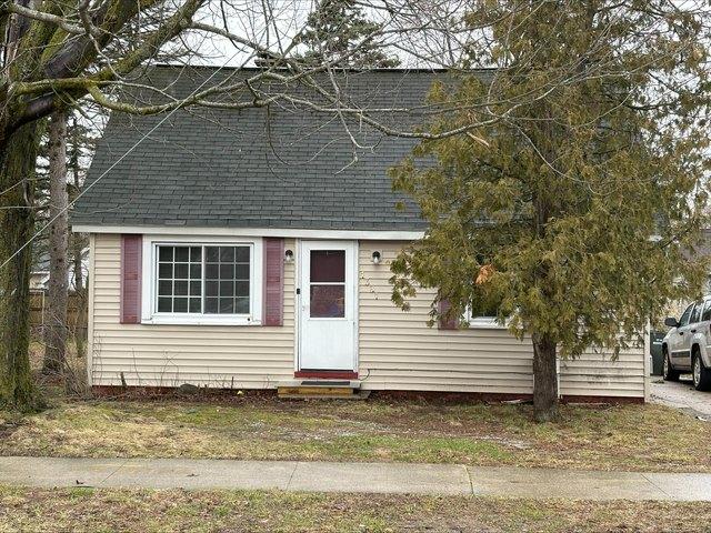 1381 Madison St, Muskegon, MI 49442