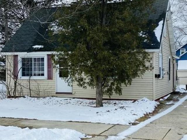 1381 Madison St, Muskegon, MI 49442