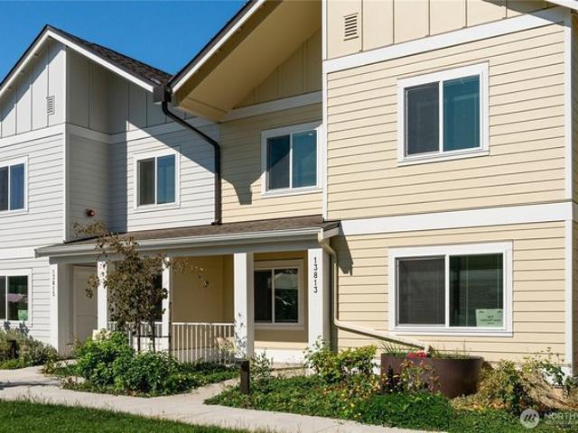 1381 nd Ln S, Tukwila, WA 98168