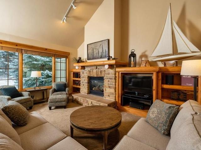 1381 Hearthstone Ct Unit 16B, McCall, ID 83638