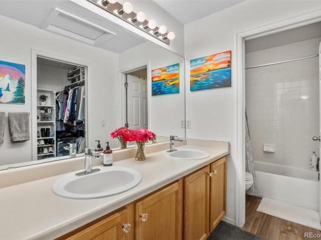 1381 S Cathay Ct, Unit 106, Aurora, CO 80017 | MLS #6596