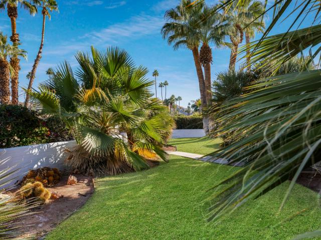 1381 S Calle Marcus, Palm Springs, CA 92264 | MLS #219140 | Compass