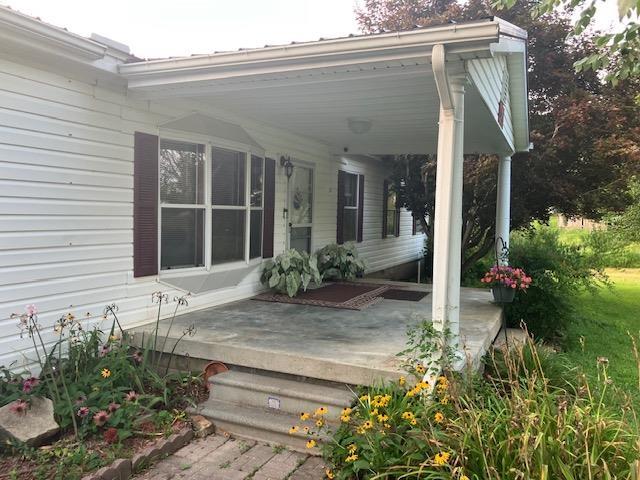 1381 W Highway 2270