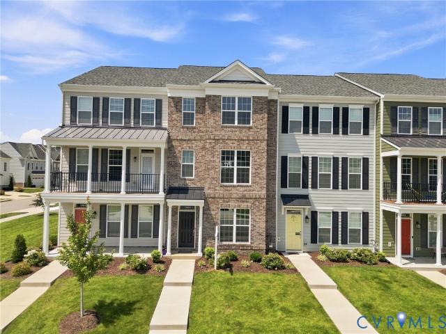 13820 Village View Drive