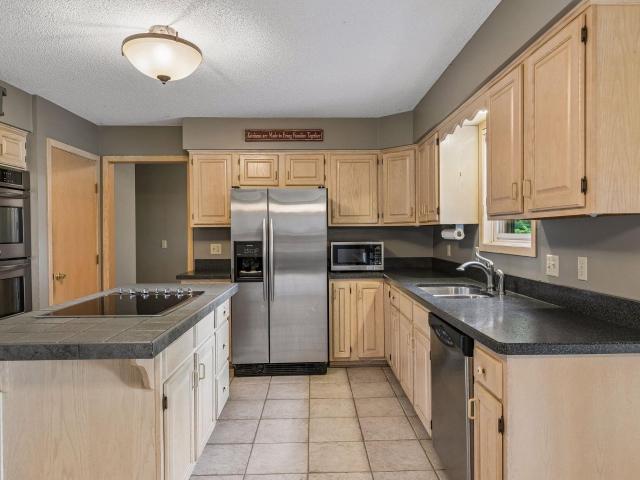 13820 Sunset Lake Drive