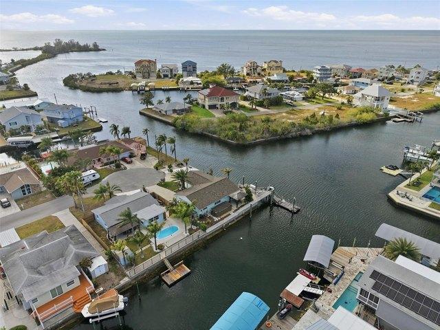 13822 Malcolm Ave, Hudson, FL 34667
