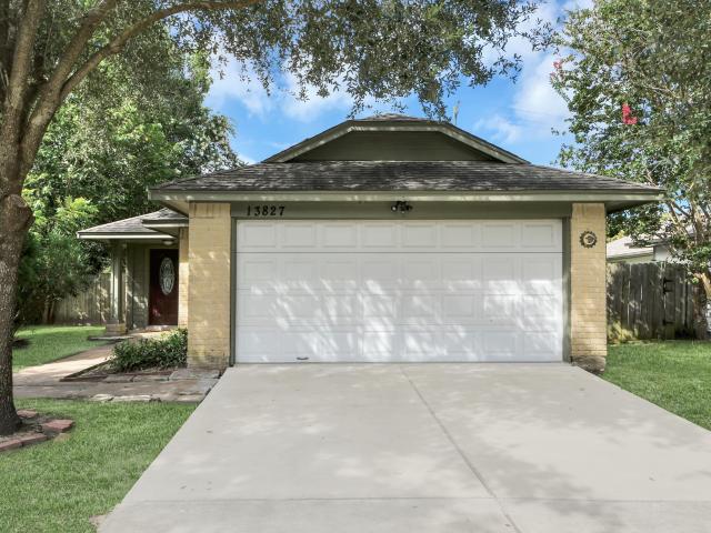 13827 Bay Gardens Drive