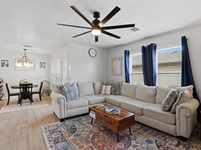 13827 Crossing Way Unit West, Edmond, OK 73013